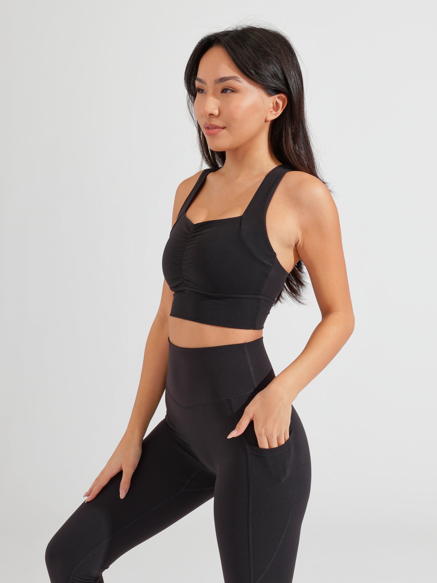 Bloom Sports Bra - Onyx Black – Buffbunny